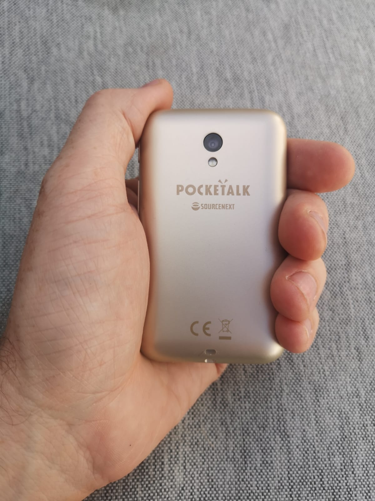 Pocketalk - The Universal Translator? | Bored With Borders